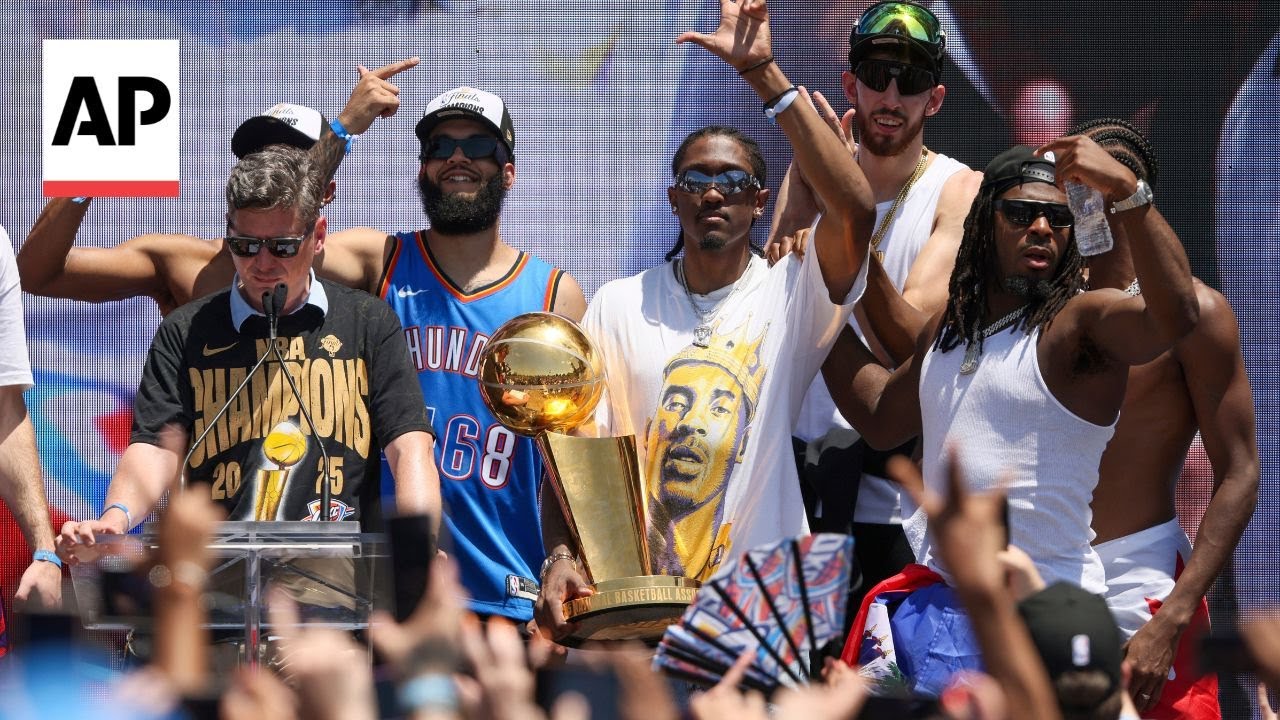 Oklahoma City Thunder fans celebrate NBA title with a parade - YouTube