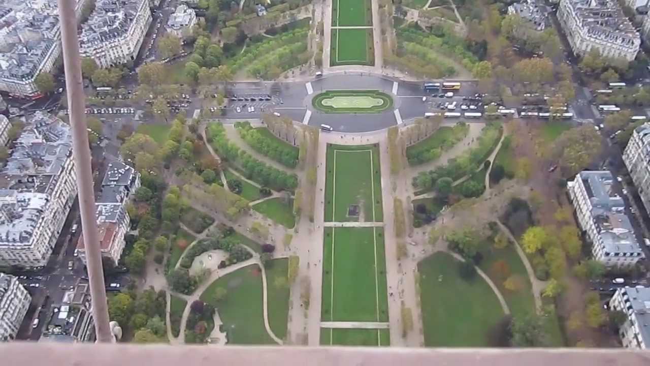 Eiffel Tower Looking down from the top - YouTube