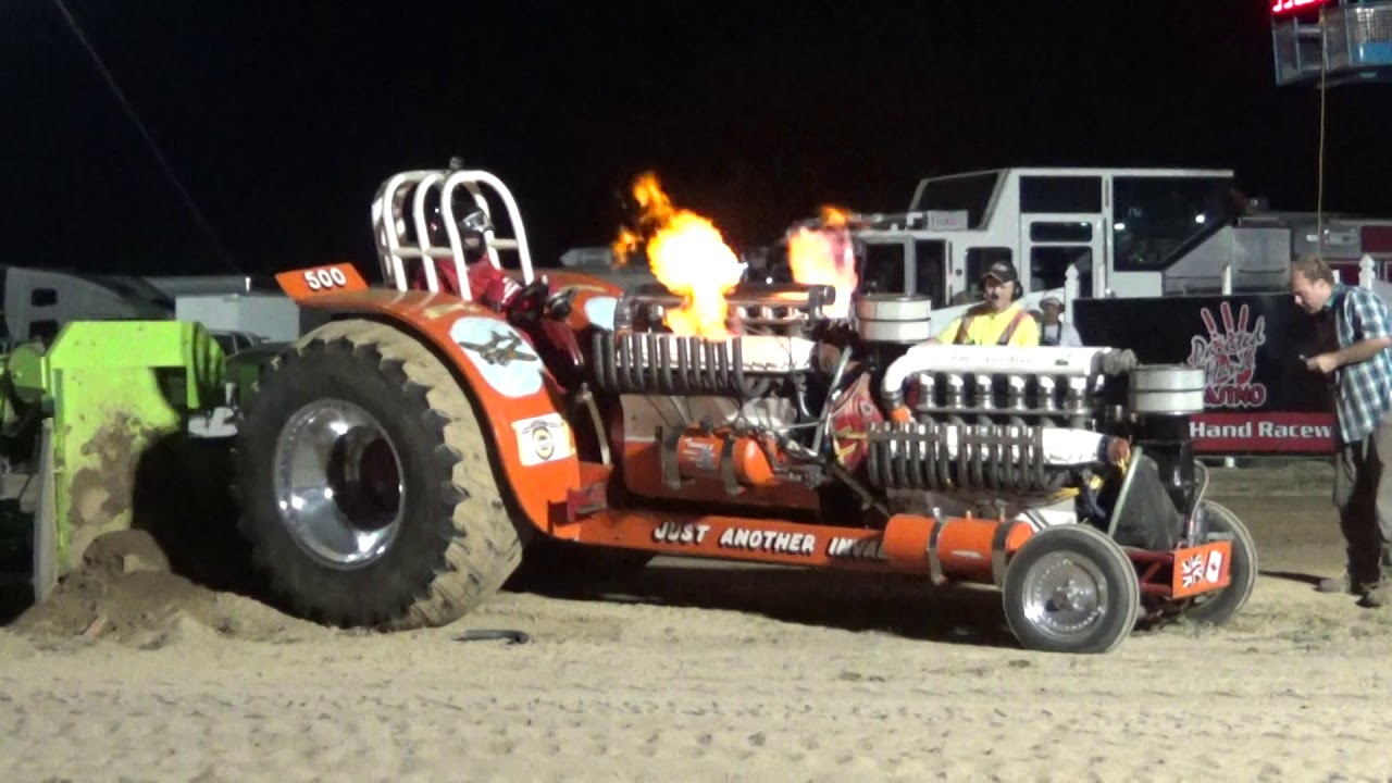 Thunder in the Parkland 2018 Night 1 Super Modified Tractors - YouTube