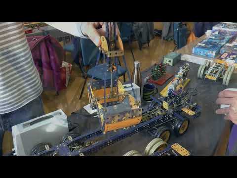 Giant Level Luffing Crane