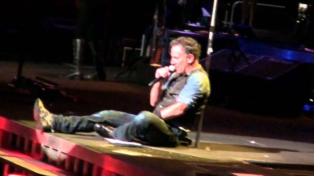 Bruce Springsteen "Spirit in the Night" Anaheim 12-4-12 - YouTube