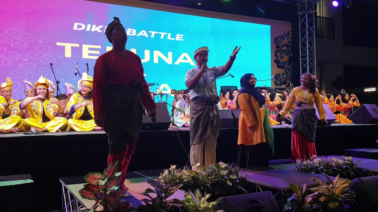 Dikir Battle - WAU BULAN - YouTube