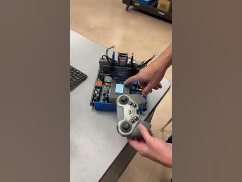VEX IQ: Pairing Gen2 controller with Gen1 Brain - YouTube