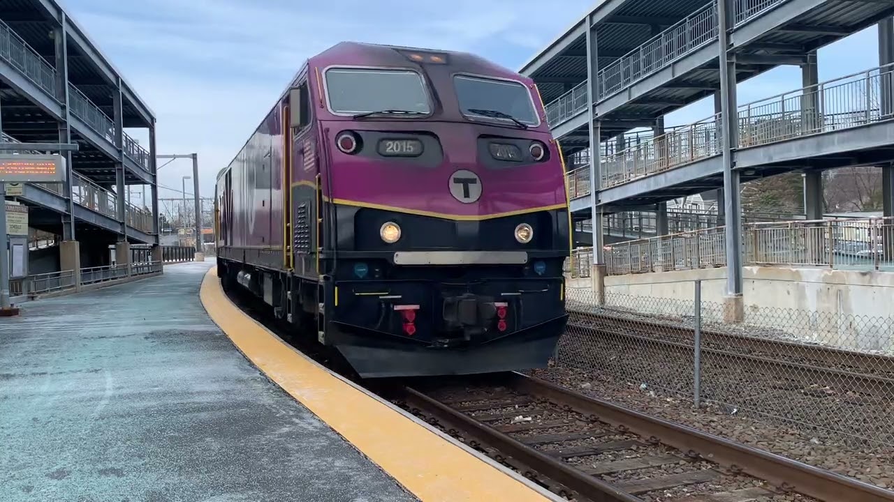 MBTA HSP46 2015 at Canton Junction with hornshow - YouTube