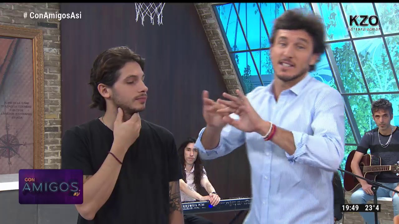 El Pollo Álvarez limpia a Anto Macchi - YouTube