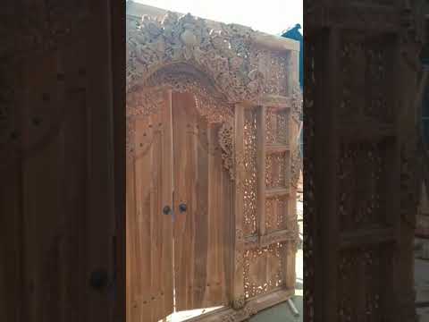 ukuran 250x250 pintu gebyok style bali. full kayu jati.