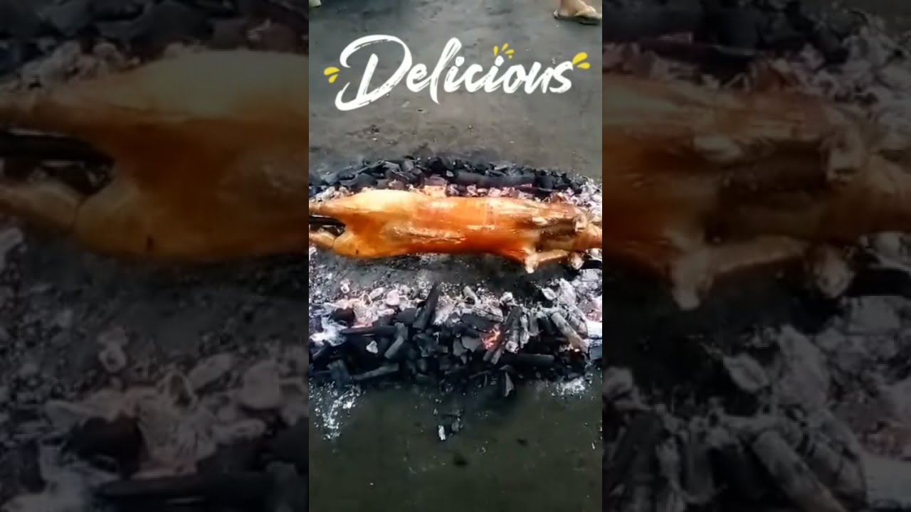 SATISFYING CRISPY LECHON|YUMMY LECHON #shorts - YouTube