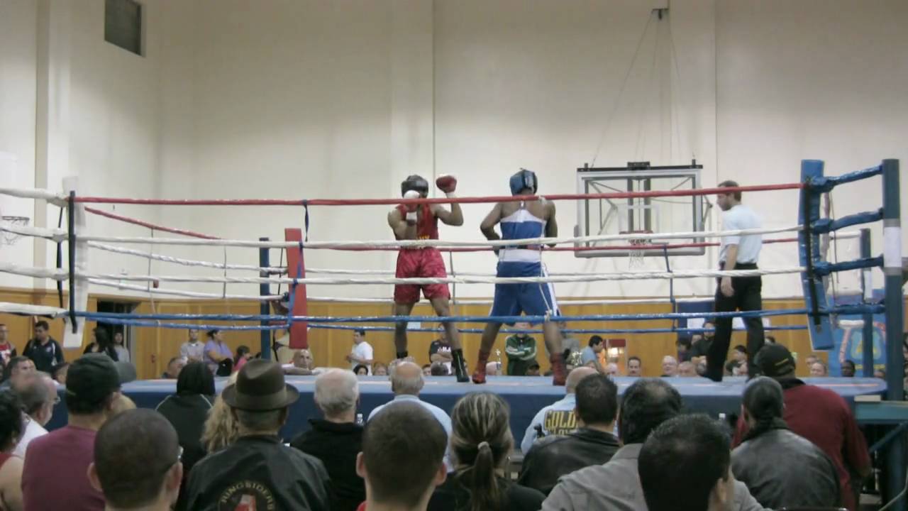 Dorian Anthony at 2009 LA Golden Gloves - YouTube