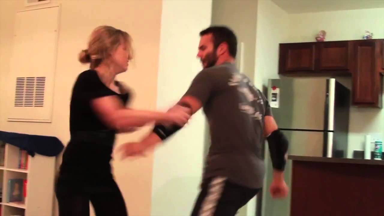 Laurie Singer Stunt Reel - Stunt Players - YouTube