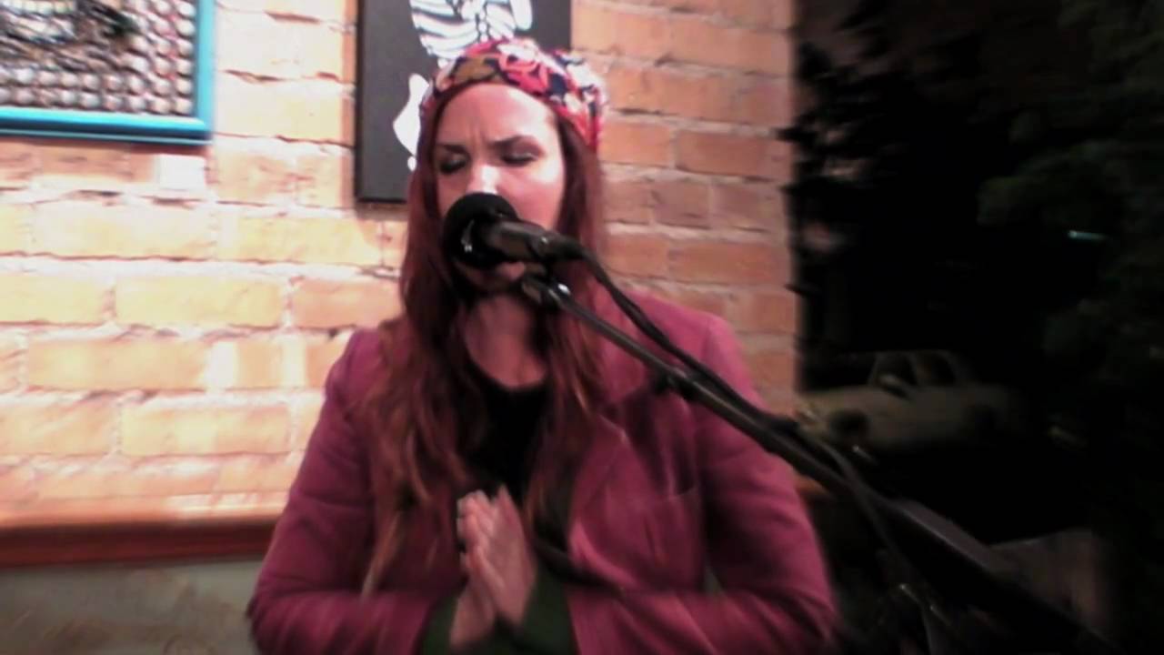 Lisa Sommerfeld- "Lament For A Mystical Flute" - YouTube