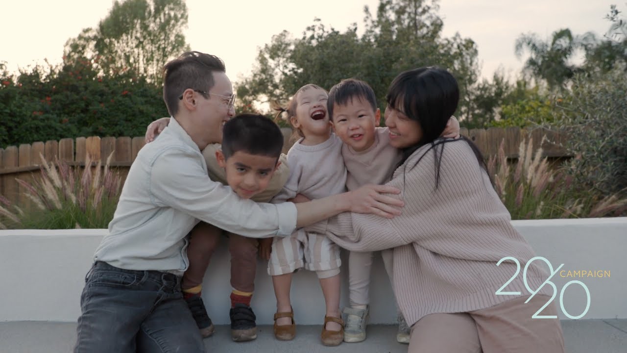 Meet the Lee Family - YouTube