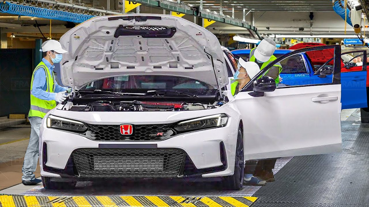 How They Build the Powerful Honda Civic Type R in Japan - YouTube