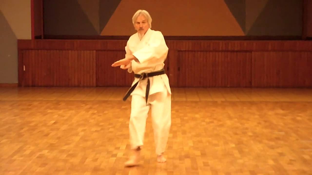Heian Nidan, Kata de base - Karate-do style shotokan - YouTube