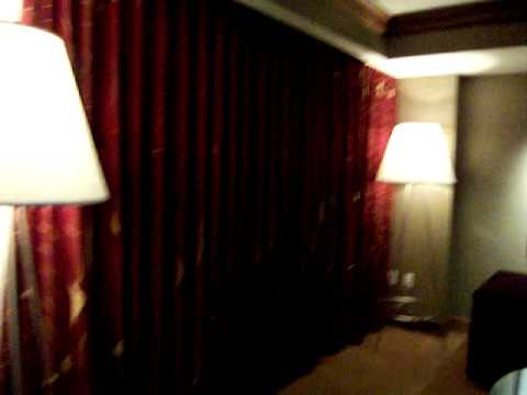 Caesars Palace Rainman Suite - YouTube