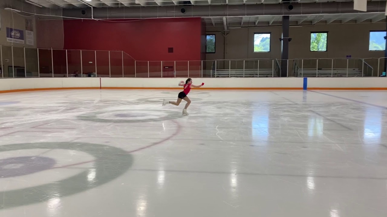 Quarantine Skating week four double skating jump combo - YouTube
