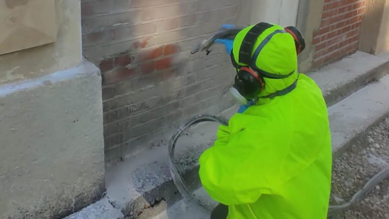 Torc Cleaning in North London | Spectrum - YouTube
