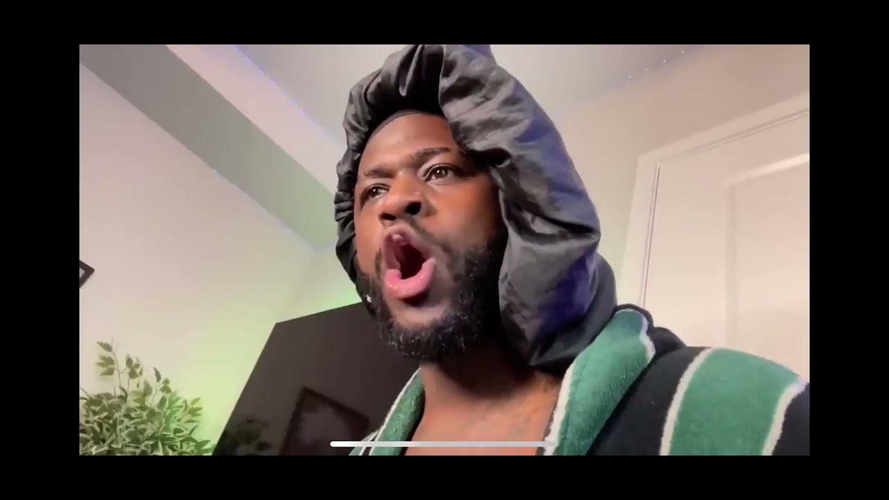 How black people apologize dez2fly reaction - YouTube