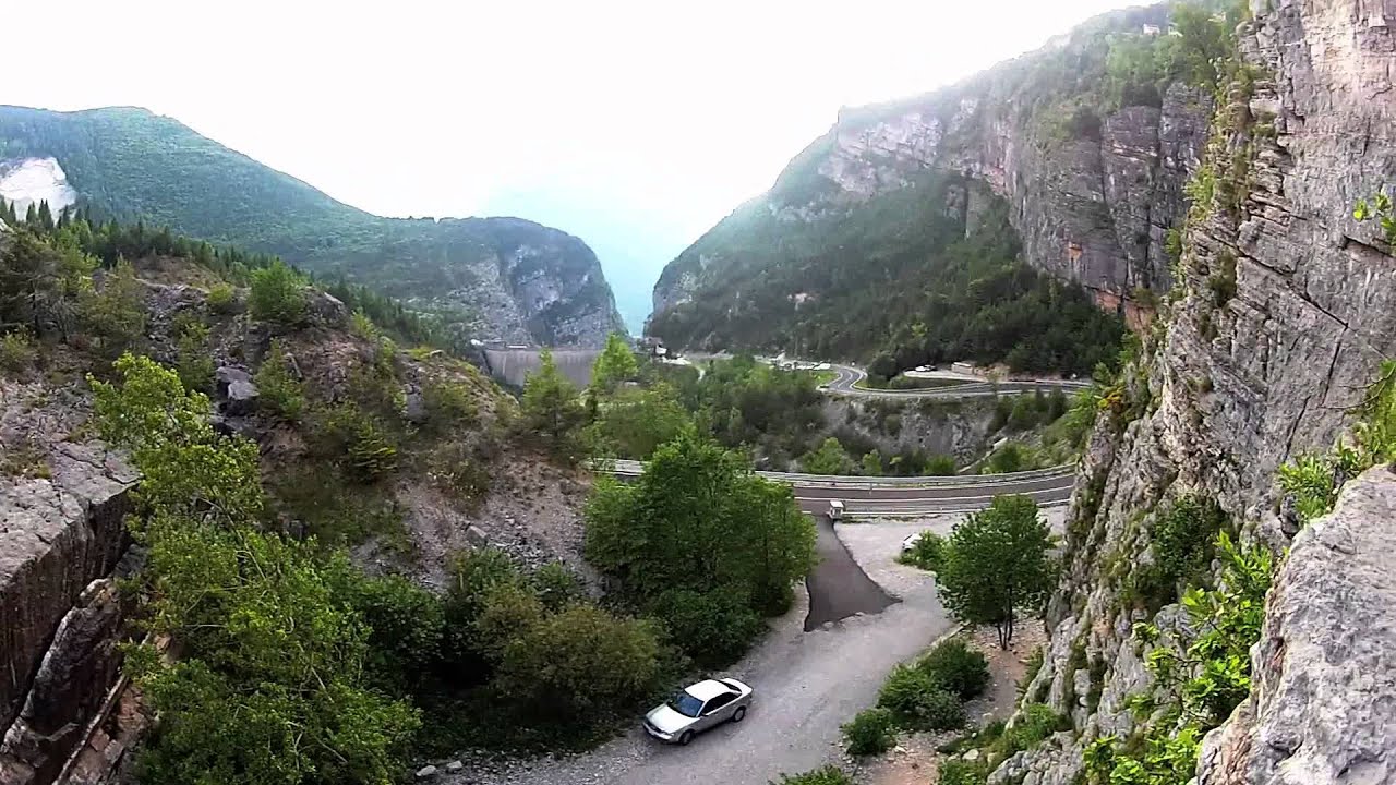 Climbing in Erto, Italy - YouTube