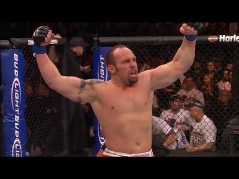 Shane Carwin BRUTAL KO of Neil Wain. TERRIFYING GROUND n POUND!! - YouTube