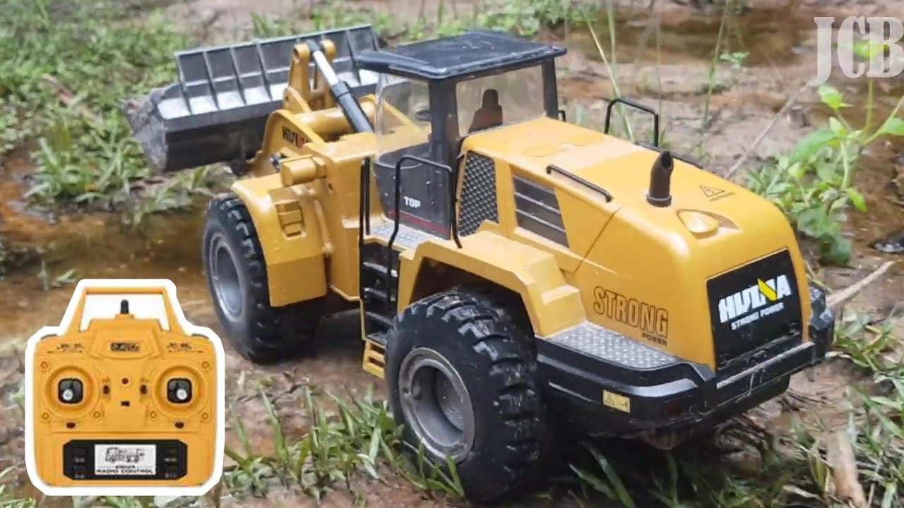 Huina RC !! Huina 1583 RC wheel loader in water 🔥 - YouTube