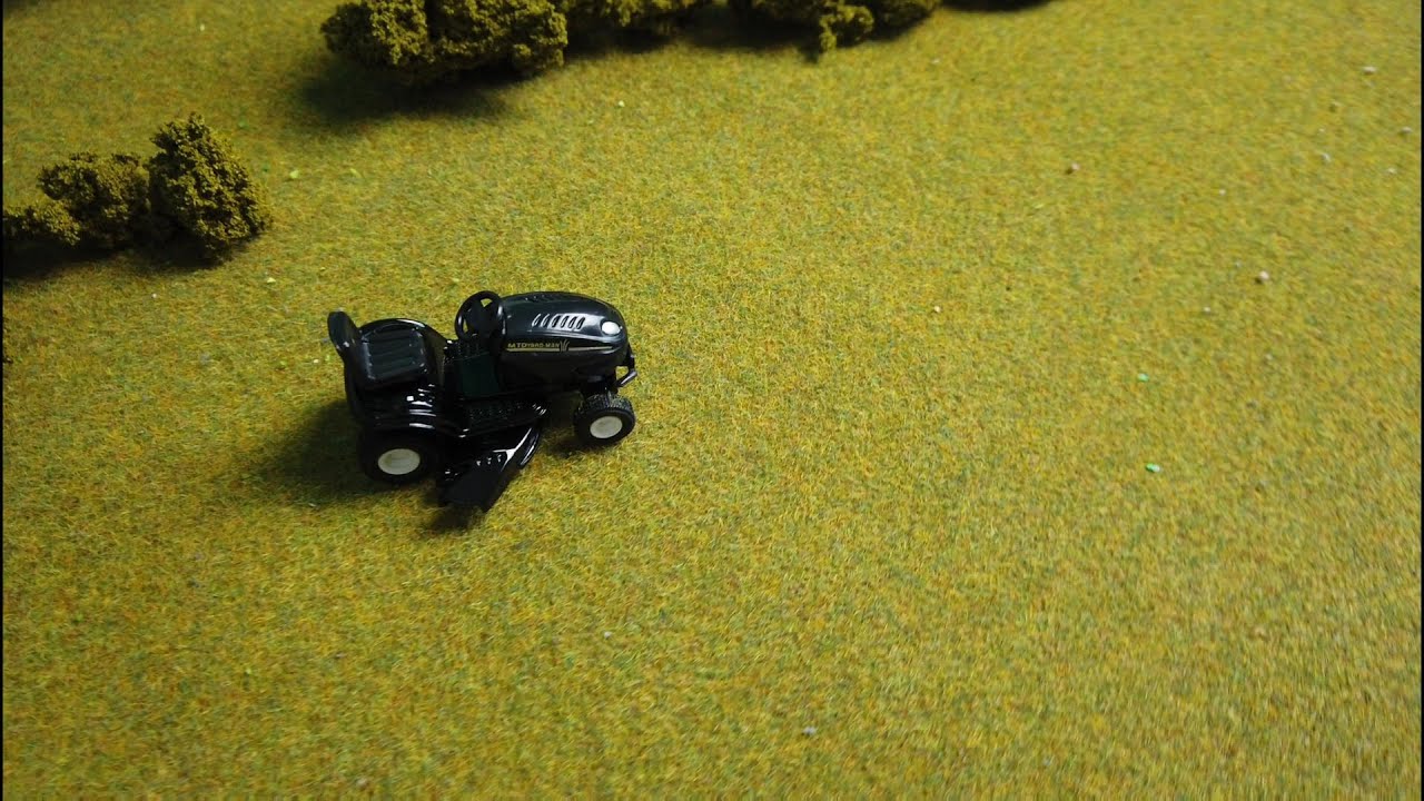 Siku - Lawn Tractor - 1312 - Review - YouTube