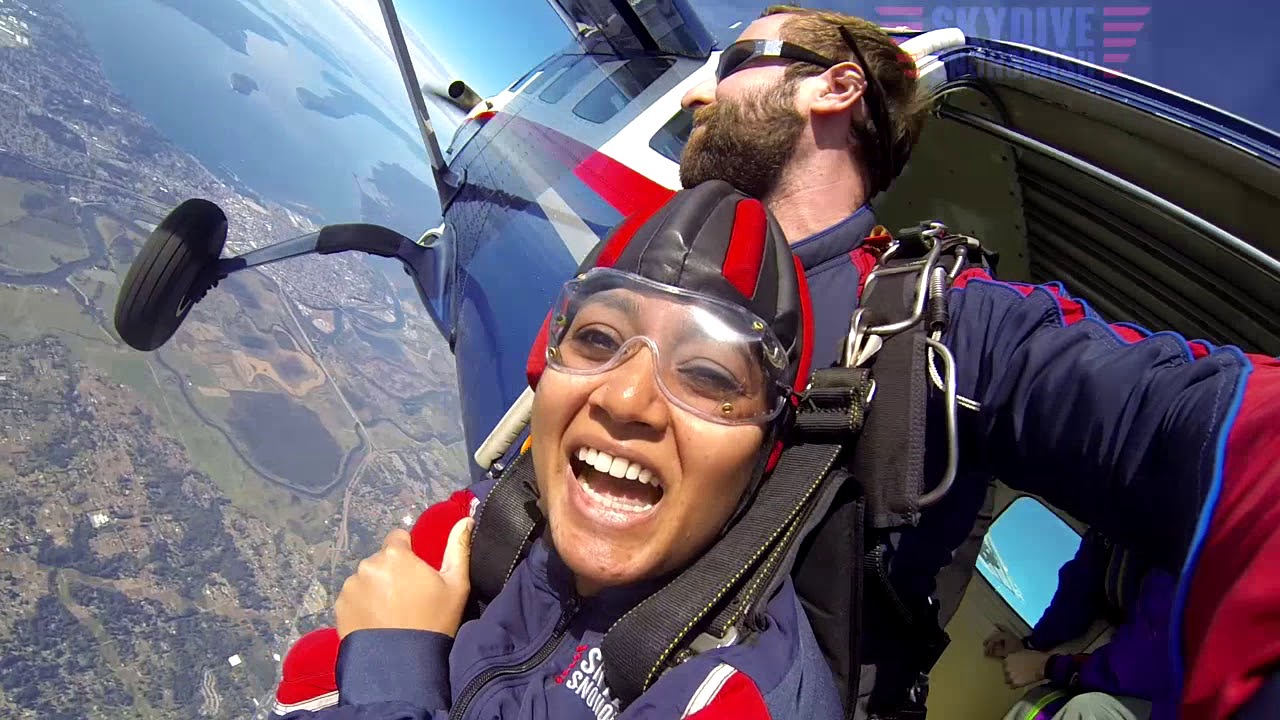 Sabina Hossain's Tandem skydive! - YouTube