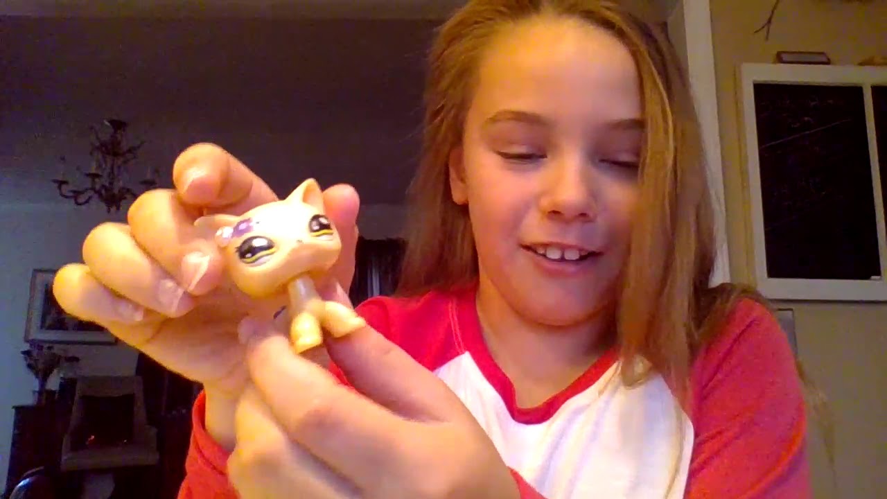 how to put ear rings on your lps showing just a couple of my lps - YouTube