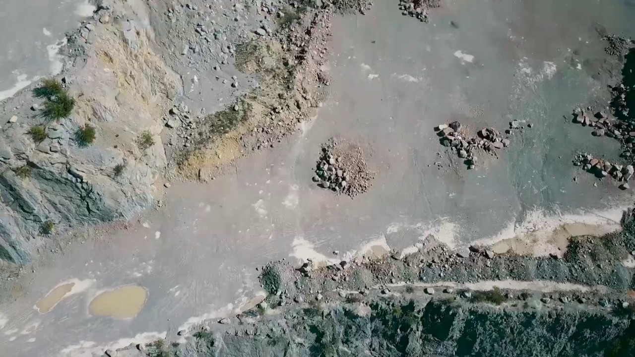 Skalné saktuárium Božieho Milosrdenstva, Hora Butkov, Ladce - YouTube