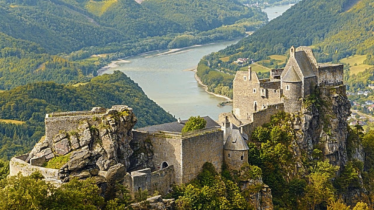 Burgruine Aggstein - YouTube