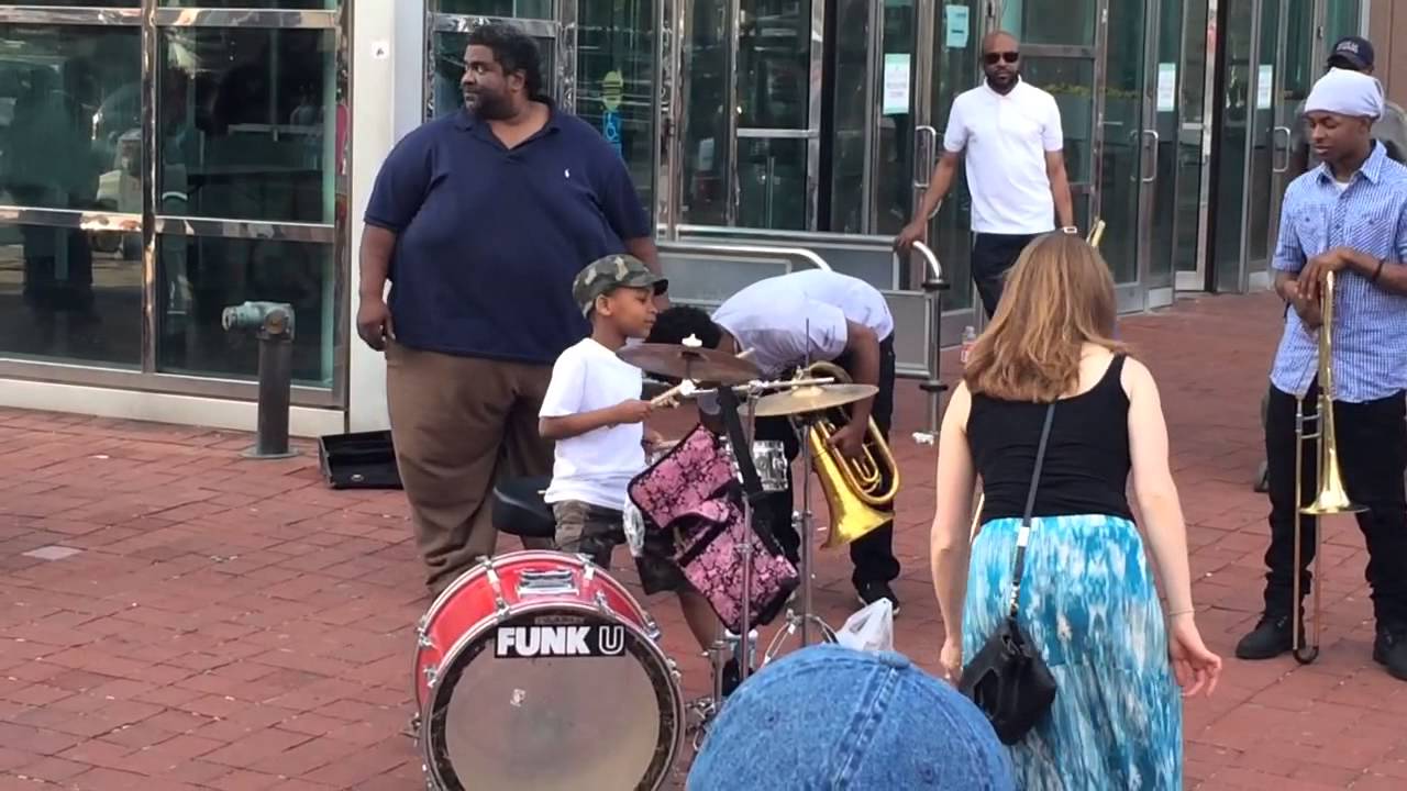 Young boys playing on u street corner - YouTube