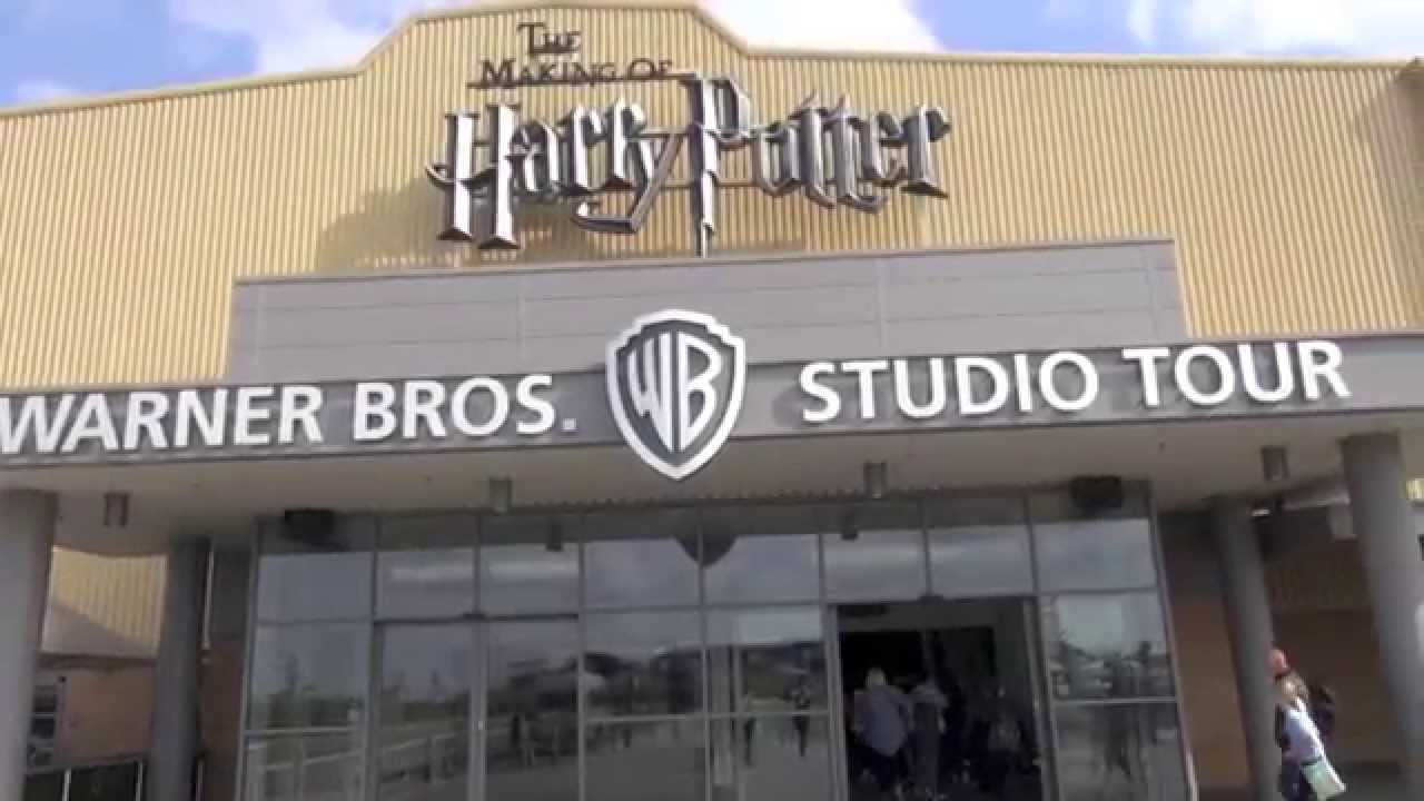 Warner Brothers Harry Potter Studio Tour in London, England - YouTube