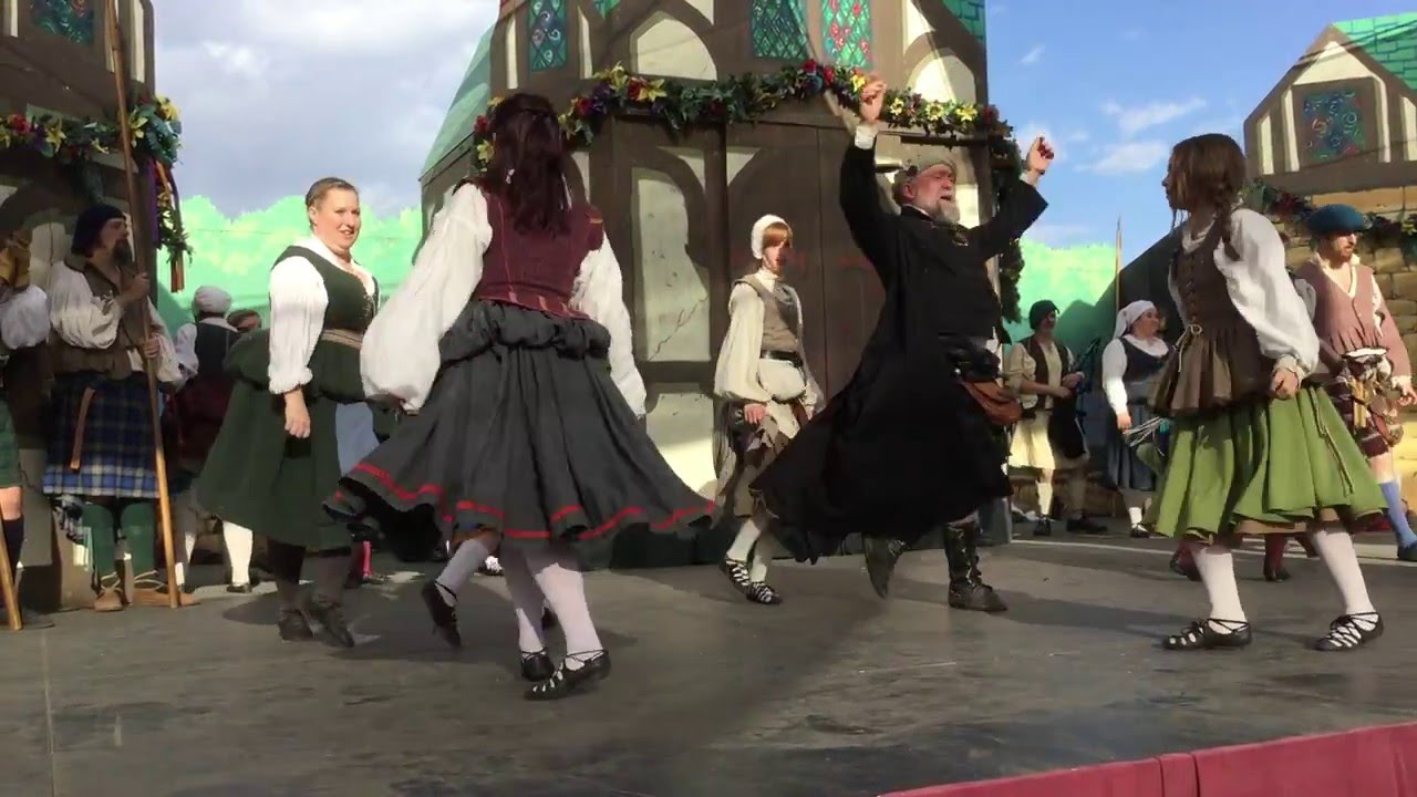 Dashing White Sergeant - YouTube