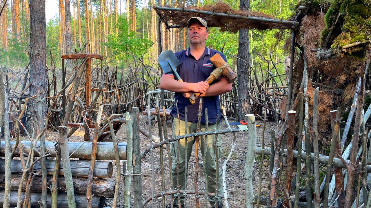 Life in the wild forest. Big camp in the forest. I make a fence and a door from branches - YouTube