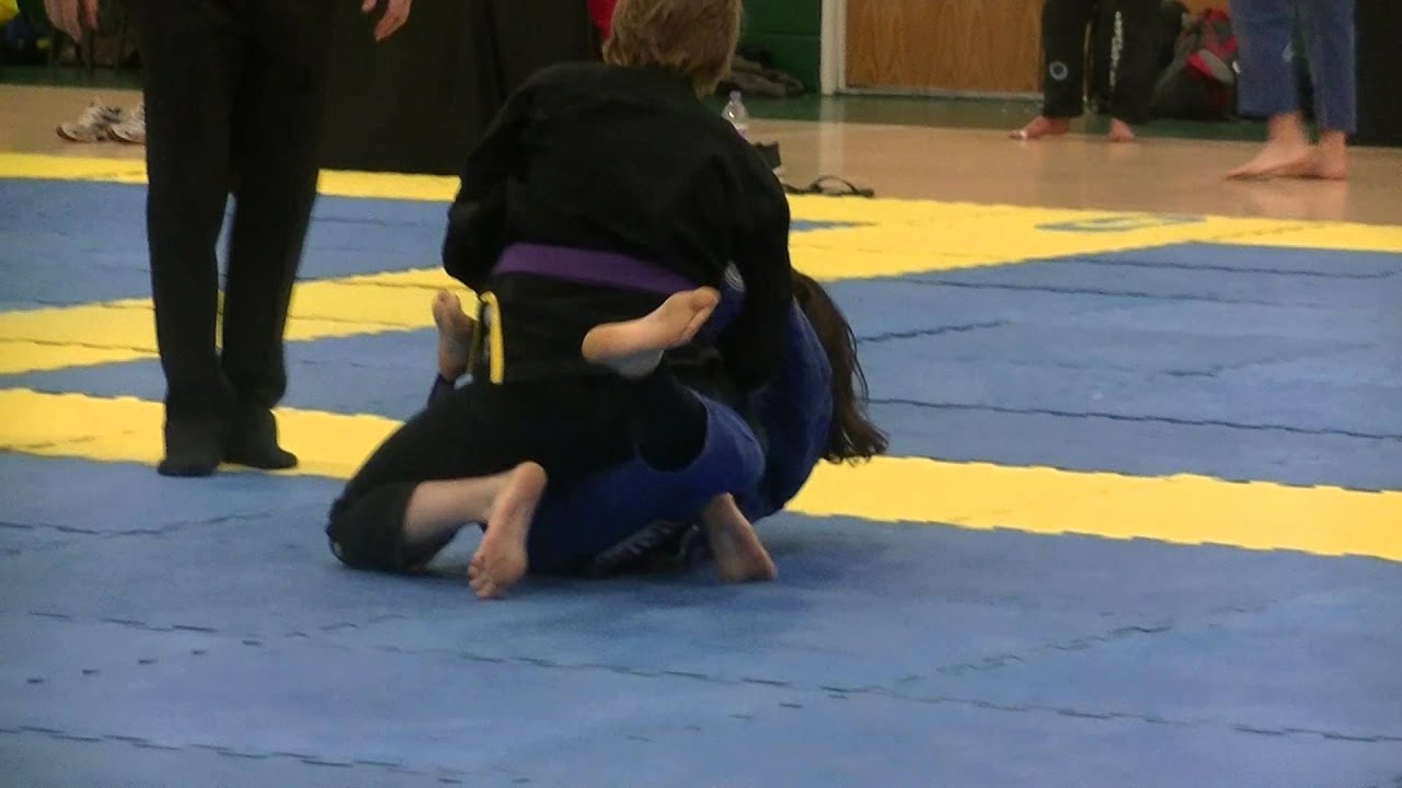 Emma Baker (TCA) Nottingham 2014 BJJ Open Final - YouTube