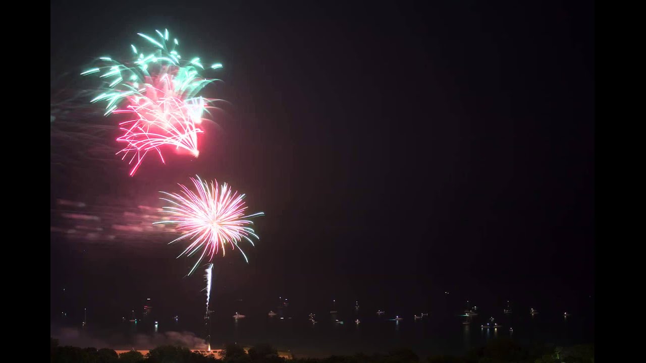 Fireworks 2015, Evanston IL - YouTube