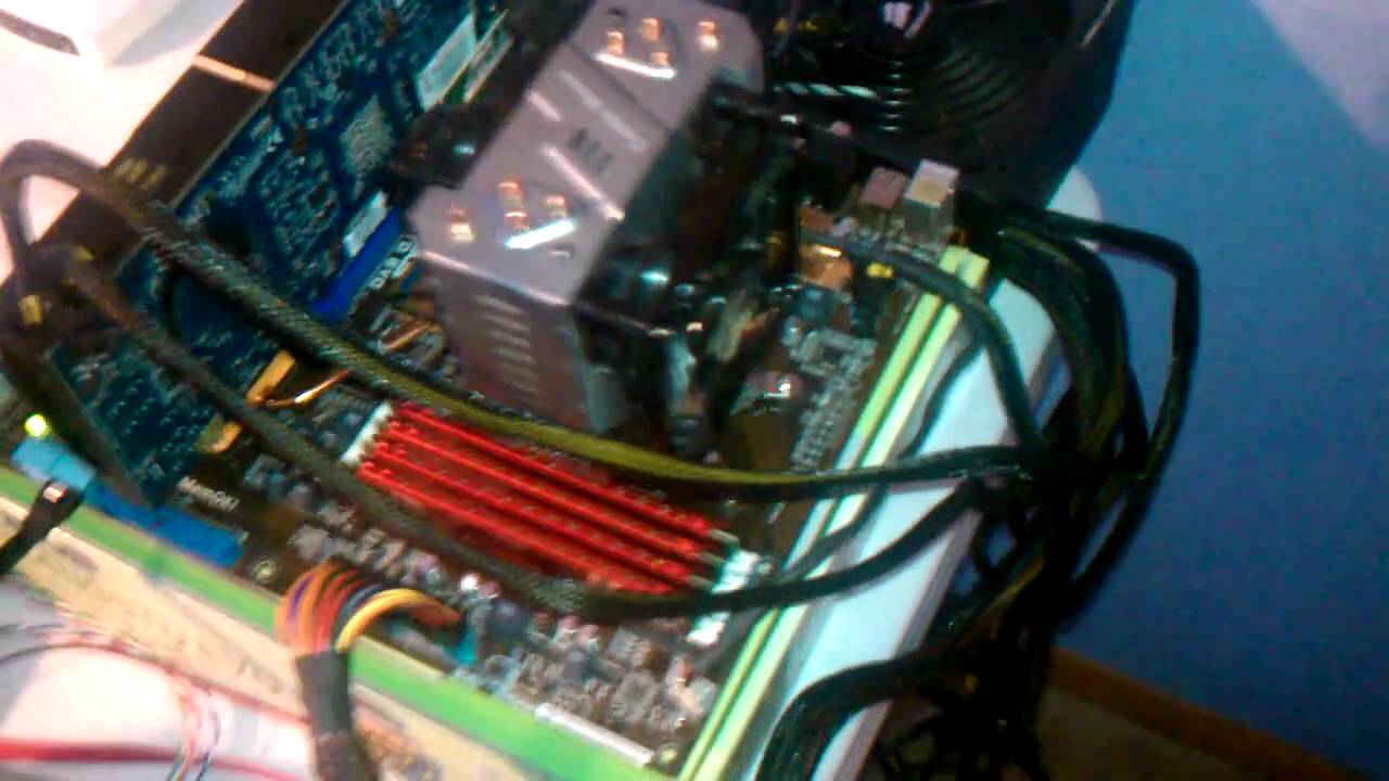 Crazy Russian Gaming Computer setup!! - YouTube