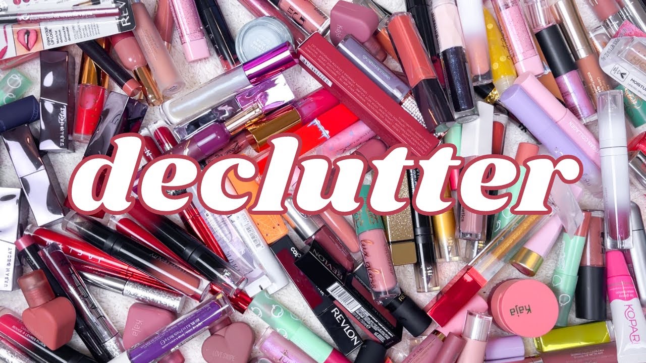 MY BIGGEST DECLUTTER EVER! *lipstick, lipgloss & more!* | Paige Koren ...