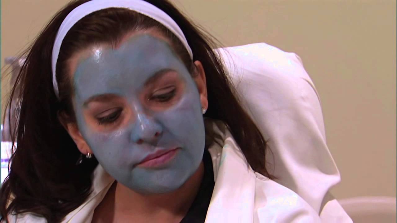 Blue Peel at Renaissance Plastic Surgery - YouTube