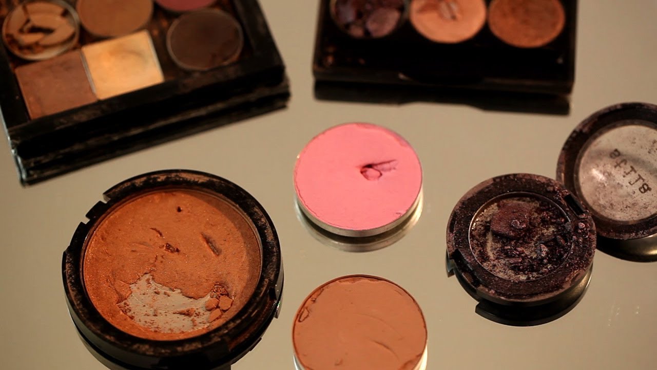 How to Fix Your Broken Eyeshadows || KIN BEAUTY - YouTube