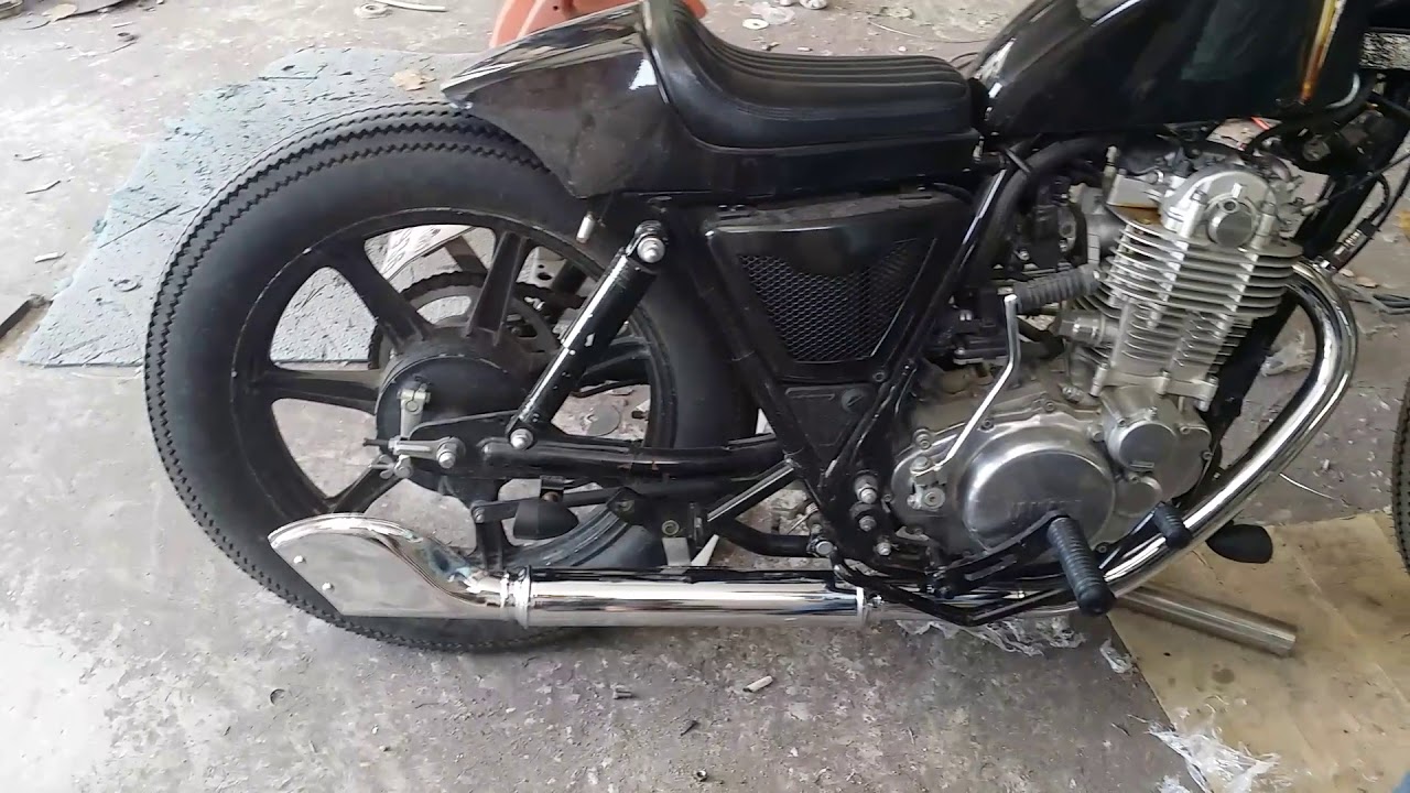 Bug bike shop - ปลายท่อหางปลาเหล็ก for sr400 - YouTube
