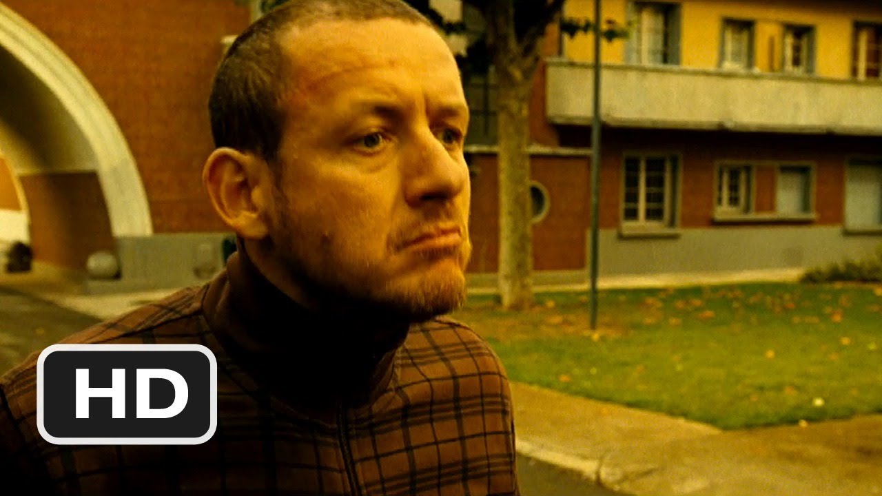 Micmacs #2 Movie CLIP - That's My Hat (2009) HD - YouTube