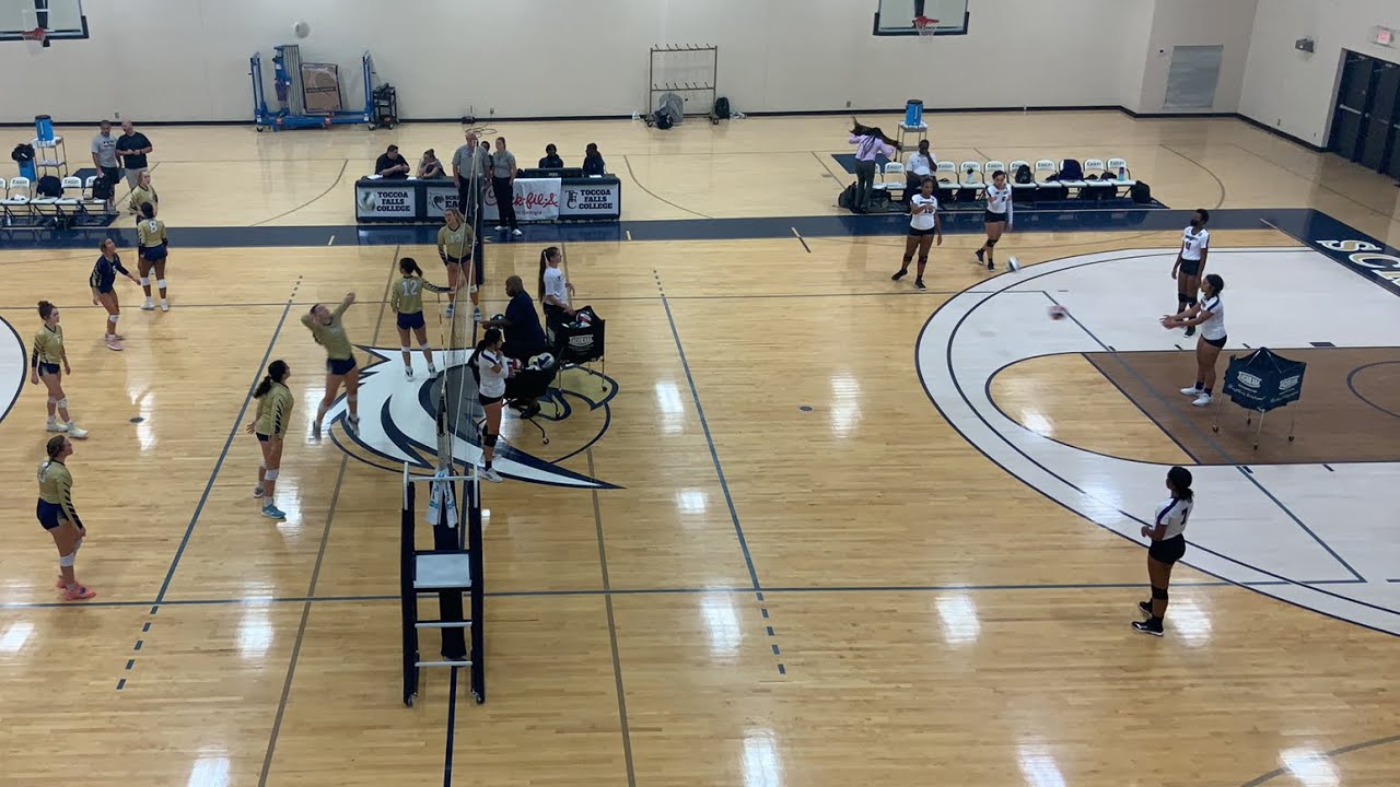 Toccoa Falls Women’s Volleyball vs. Agnes Scott College - YouTube