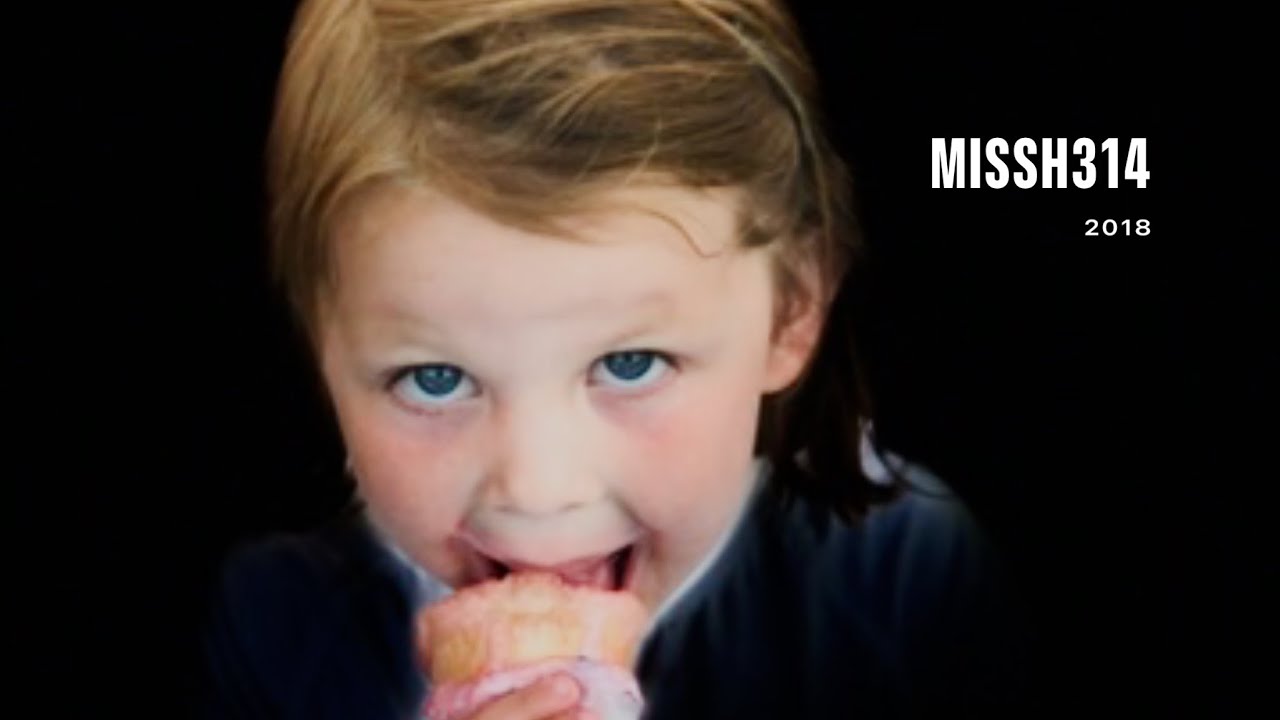 Meee #allblack - YouTube