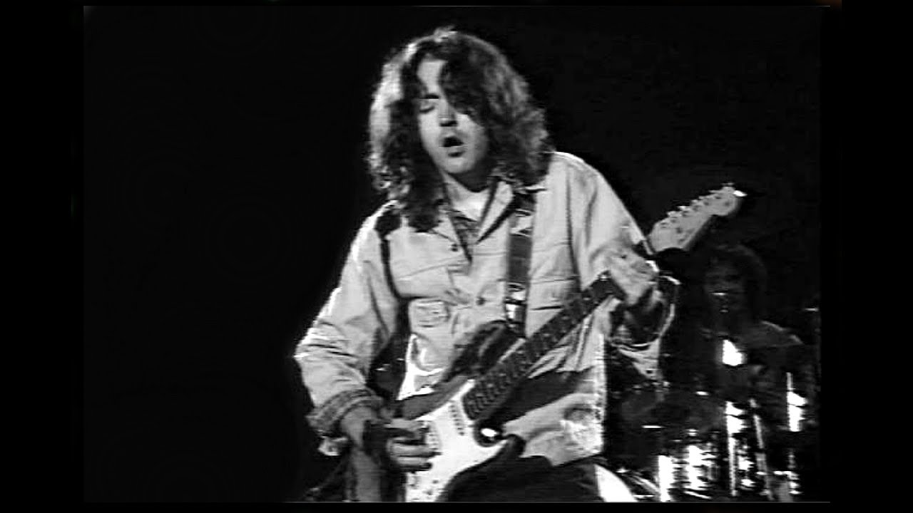 Rory Gallagher - Tattoo'd Lady - Agora Theater 1978 (Live Audio) - YouTube