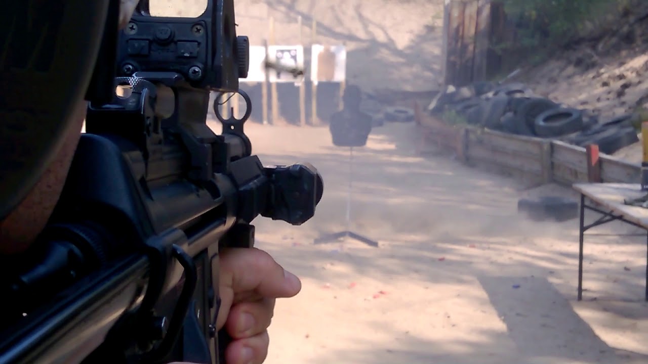 MP5 full auto vs FiveShots steel target - YouTube