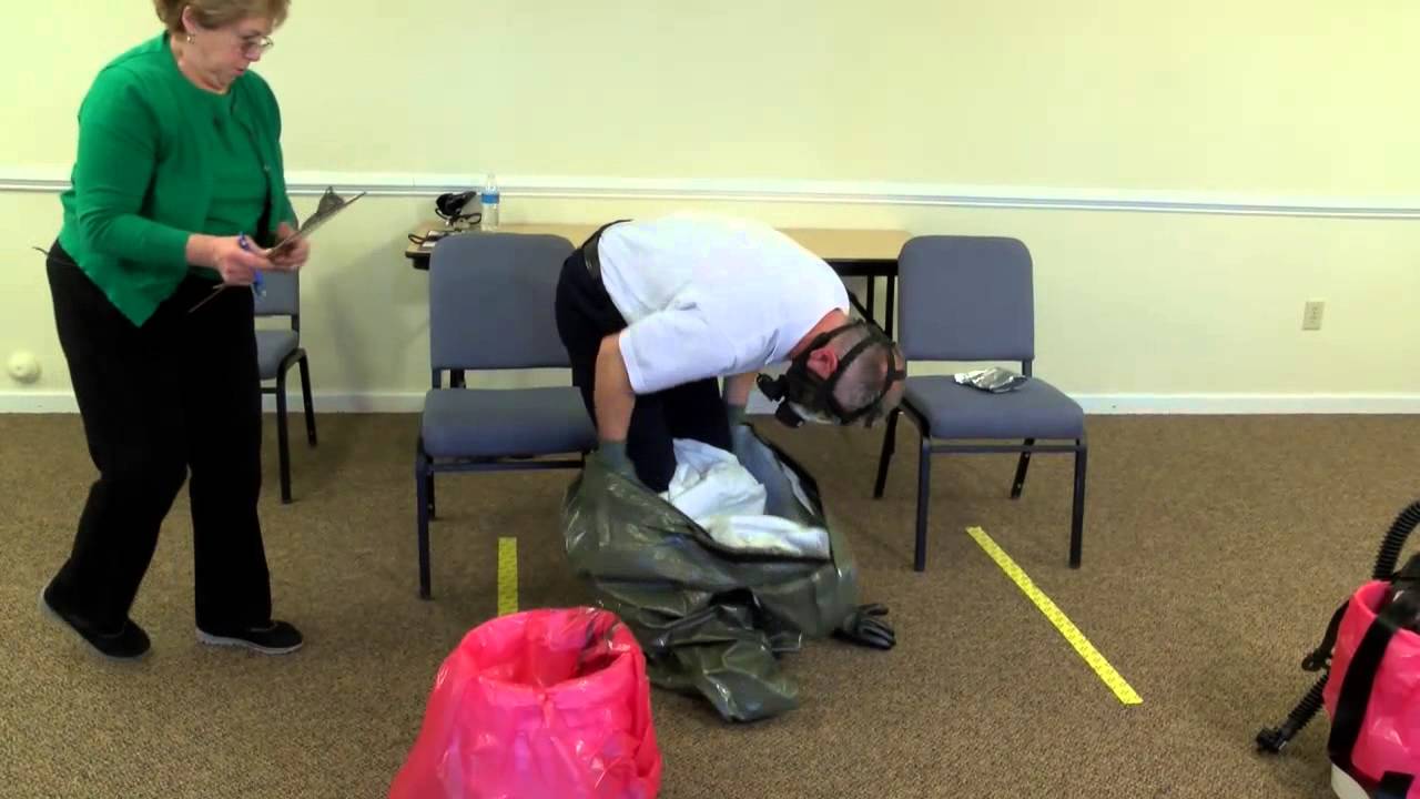 Doffing with PAPR respirator - YouTube