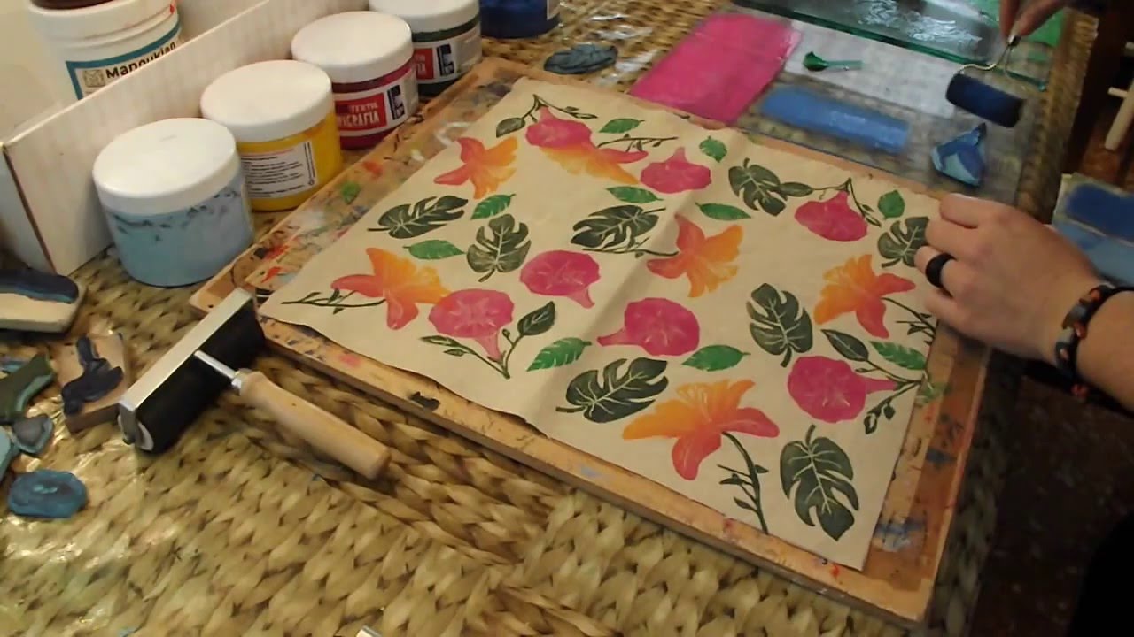 Estampación manual sobre tela. 7 grabados, 7 colores - YouTube