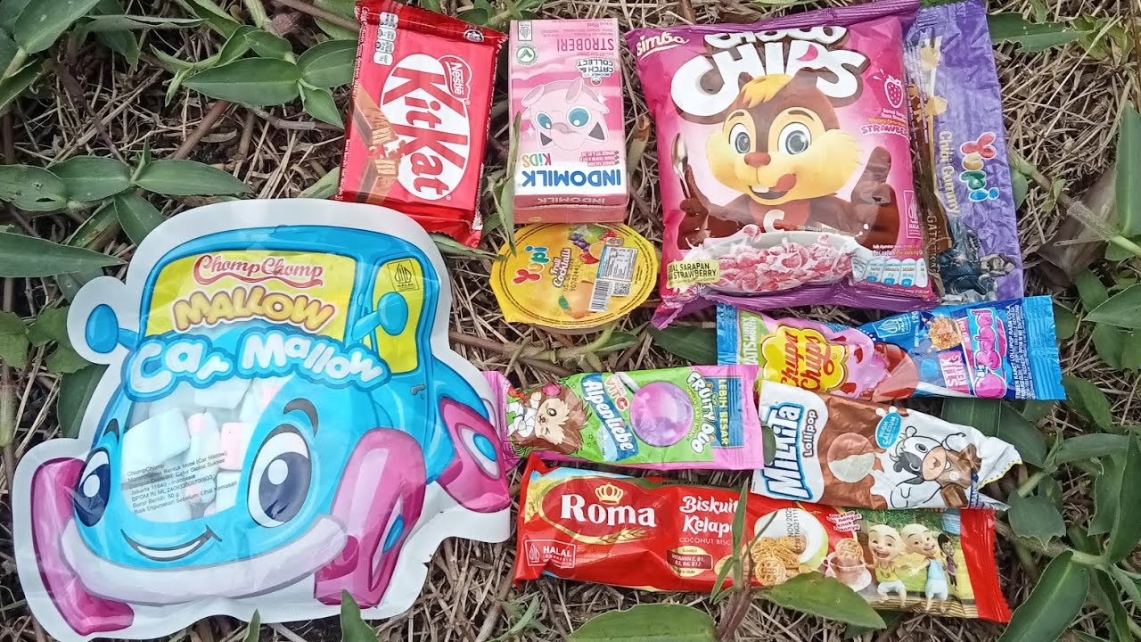 MENEMUKAN HARTA KARUN "YUPI" || DIDALAM MOBIL TUA || YUPI CHOCO GLEE ...