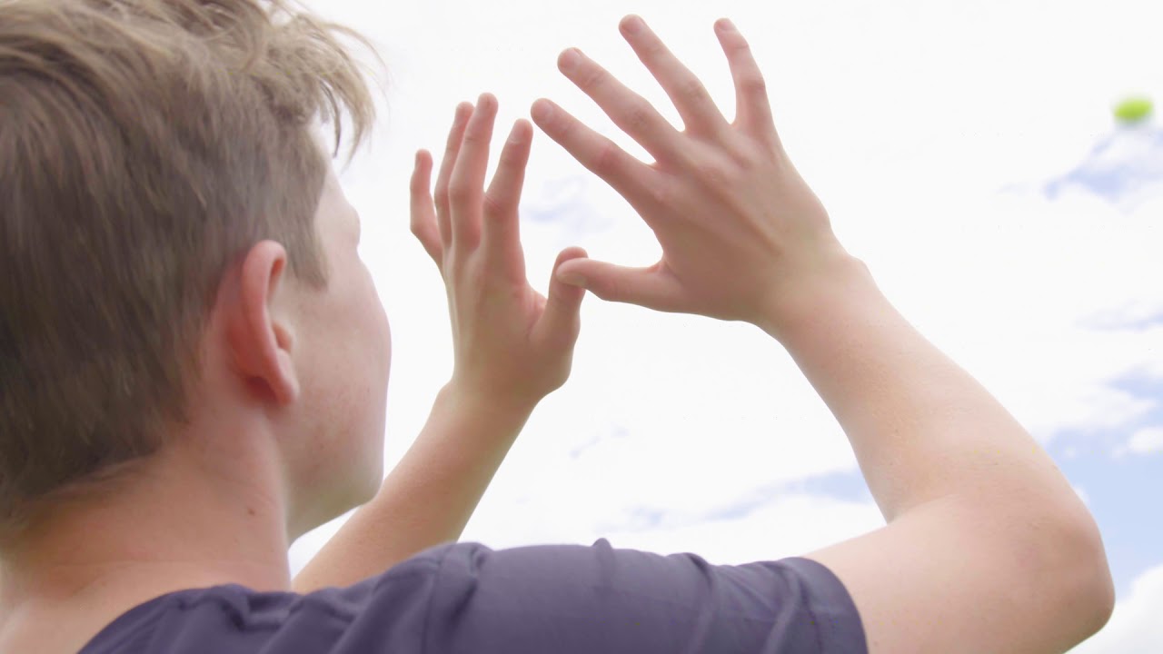 NZC Cricket Fielding Activity: Reflex catching - YouTube