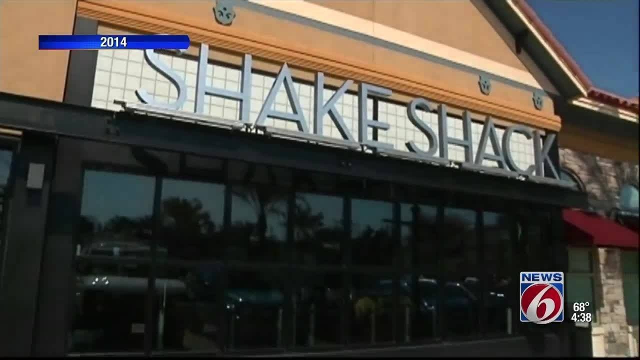 Shake Shack opening new store - YouTube